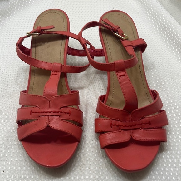 croft & barrow | Shoes | Croft Barrow Salmon Sandals Size 85 | Poshmark